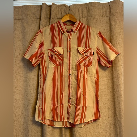 Valor Collective | Shirts | Valor Collective Red And White Striped ...